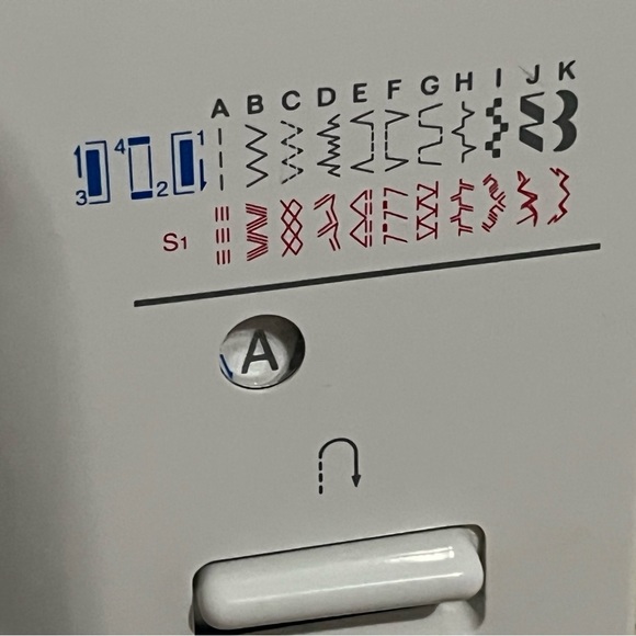 Singer | Other | Singer Portable Electric Sewing Machine Model 12 40 ...